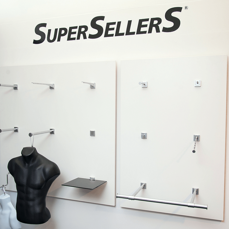 Super-Plugs vægophæng - Enkel og pæn løsning. Passer ind mange steder ...